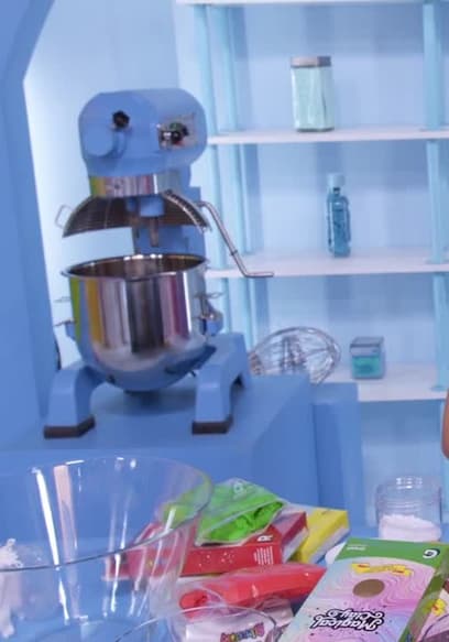 Watch Slime Wars S01:E08 - Confort Food - Free TV Shows | Tubi