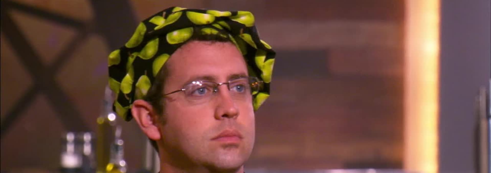 Watch MasterChef S02:E08 - Top 14 Compete - Free TV Shows | Tubi