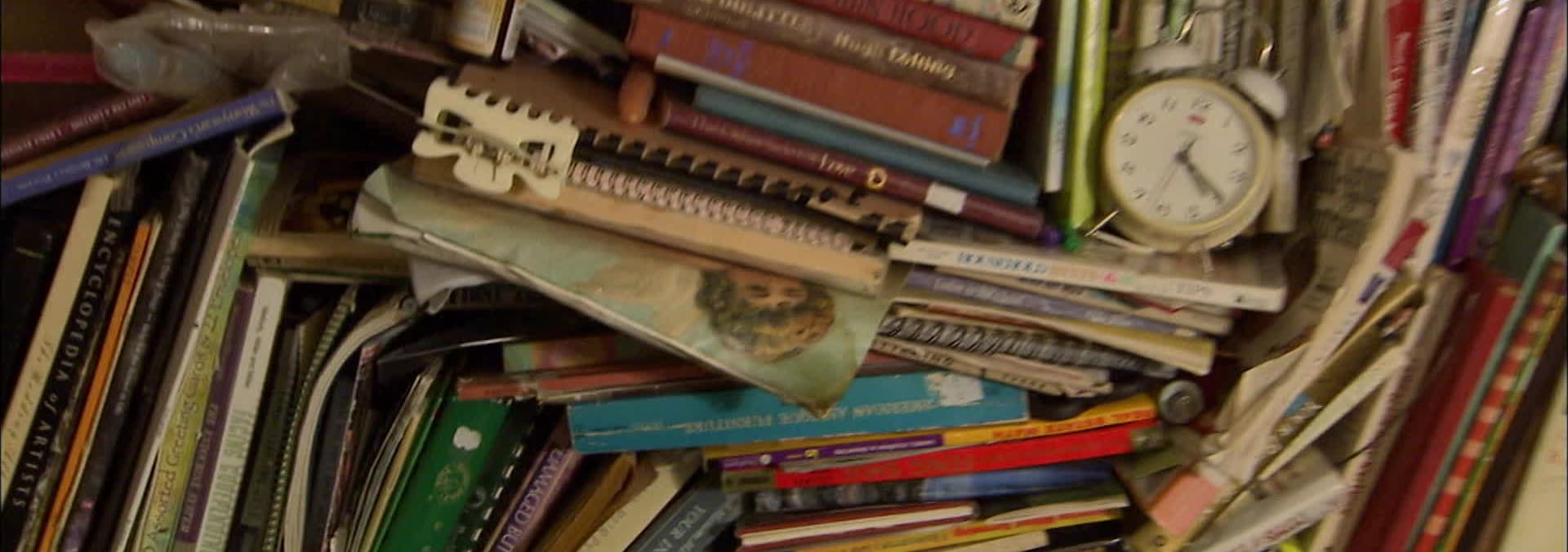 Watch Hoarders S05:E02 - Barbara/Richard - Free TV Shows | Tubi