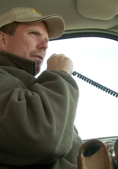 Watch Wardens S03:E08 - Rocky Mountain Front - Free TV Shows | Tubi