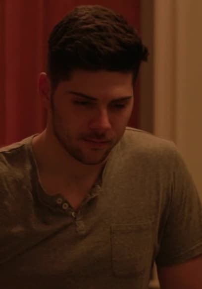 Watch Paper Boys S01:E06 - Episode 6 - Free TV Shows | Tubi