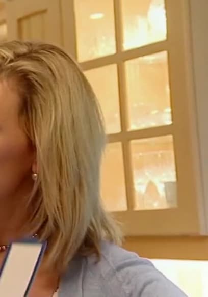 Watch Secret Dealers S01:E07 - Episode 7 - Free TV Shows | Tubi