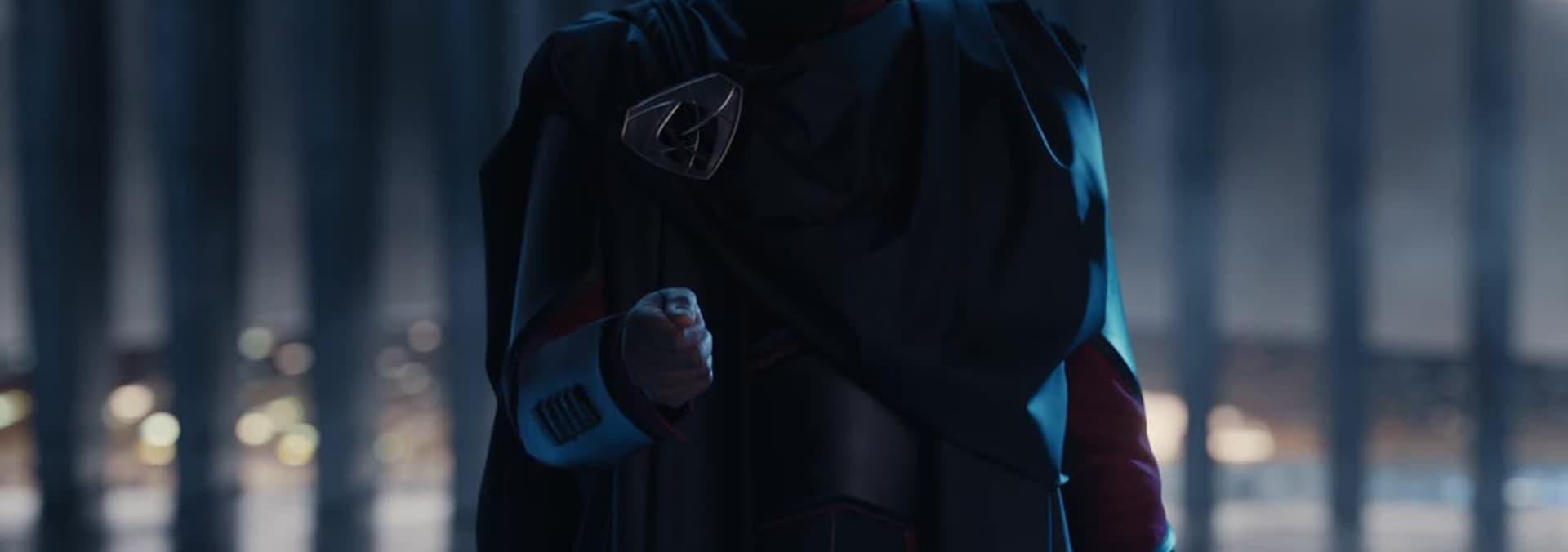 Watch Krypton S02:E09 - Blood Moon - Free TV Shows | Tubi