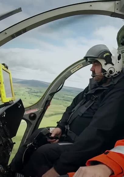 Watch Helicopter ER S01:E12 - Episode 12 - Free TV Shows | Tubi
