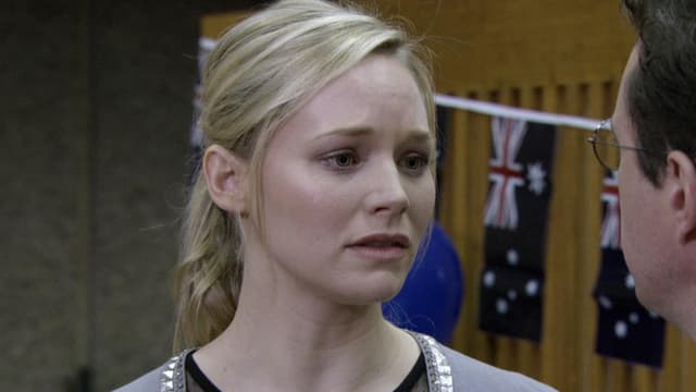 Watch Rake S01:E08 - R v Corella - Free TV Shows | Tubi