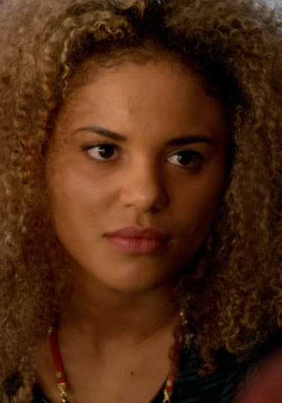 Watch Wizards vs. Aliens S02:E01 - 100 Wizards: Part - Free TV Shows | Tubi