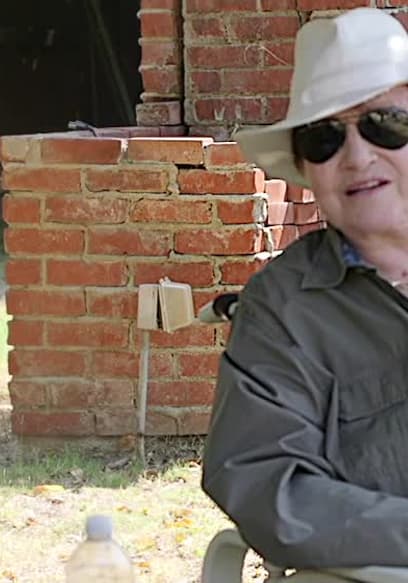 Watch Outrageous S04:E04 - Nicole Murray-Ramirez - Free TV Shows | Tubi