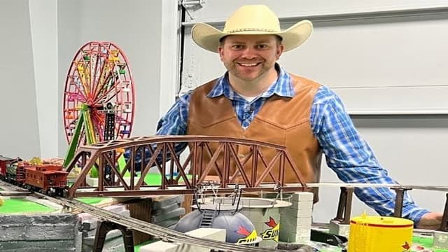 Watch Exploring and Learning About Trains with Cowboy Jack S01:E03 ...