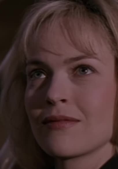 Watch Highlander S02:E22 - Counterfeit (Pt. 2) - Free TV Shows | Tubi