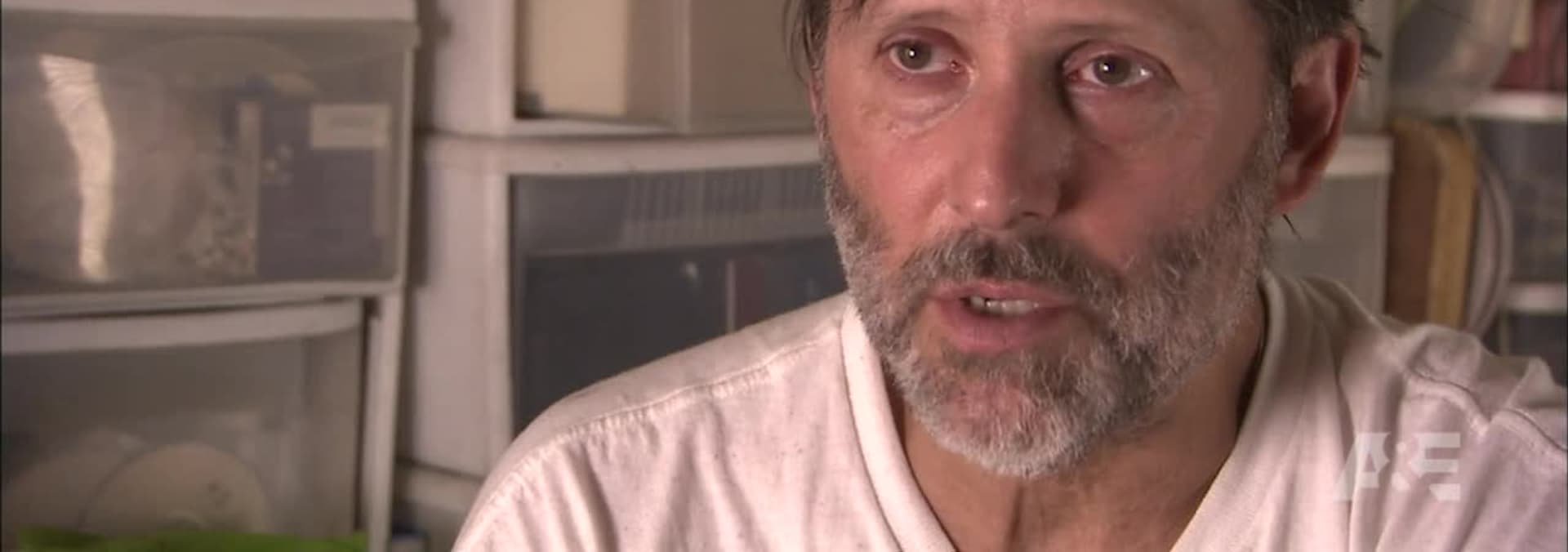 Watch Hoarders S06:E14 - Hoarders: Where Are They Now Again? - Free TV ...