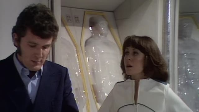 Watch Classic Doctor Who: The Fourth Doctor S12:E06 - The Ark in Space ...