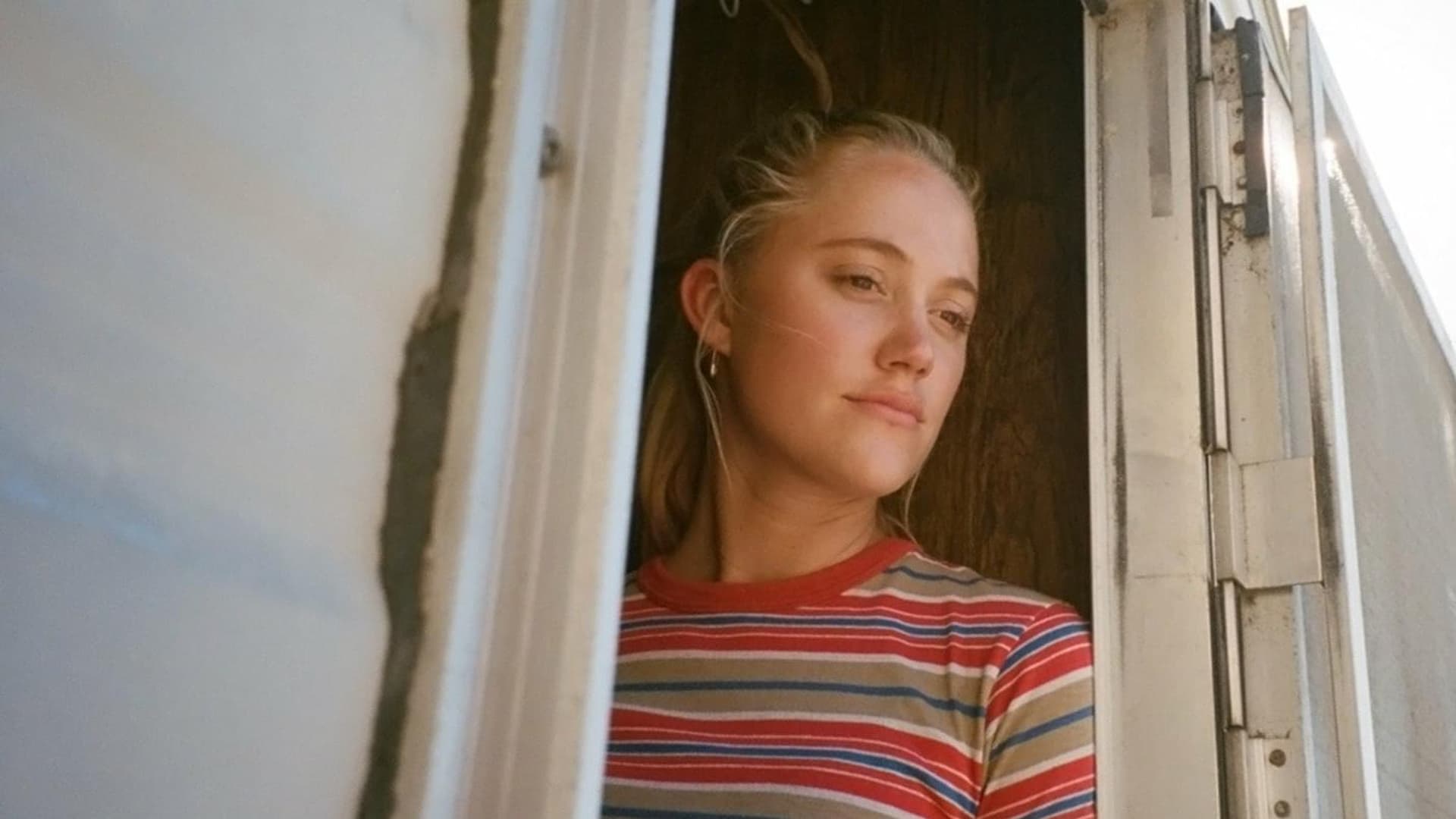 Watch Waves (2017) - Free Movies | Tubi