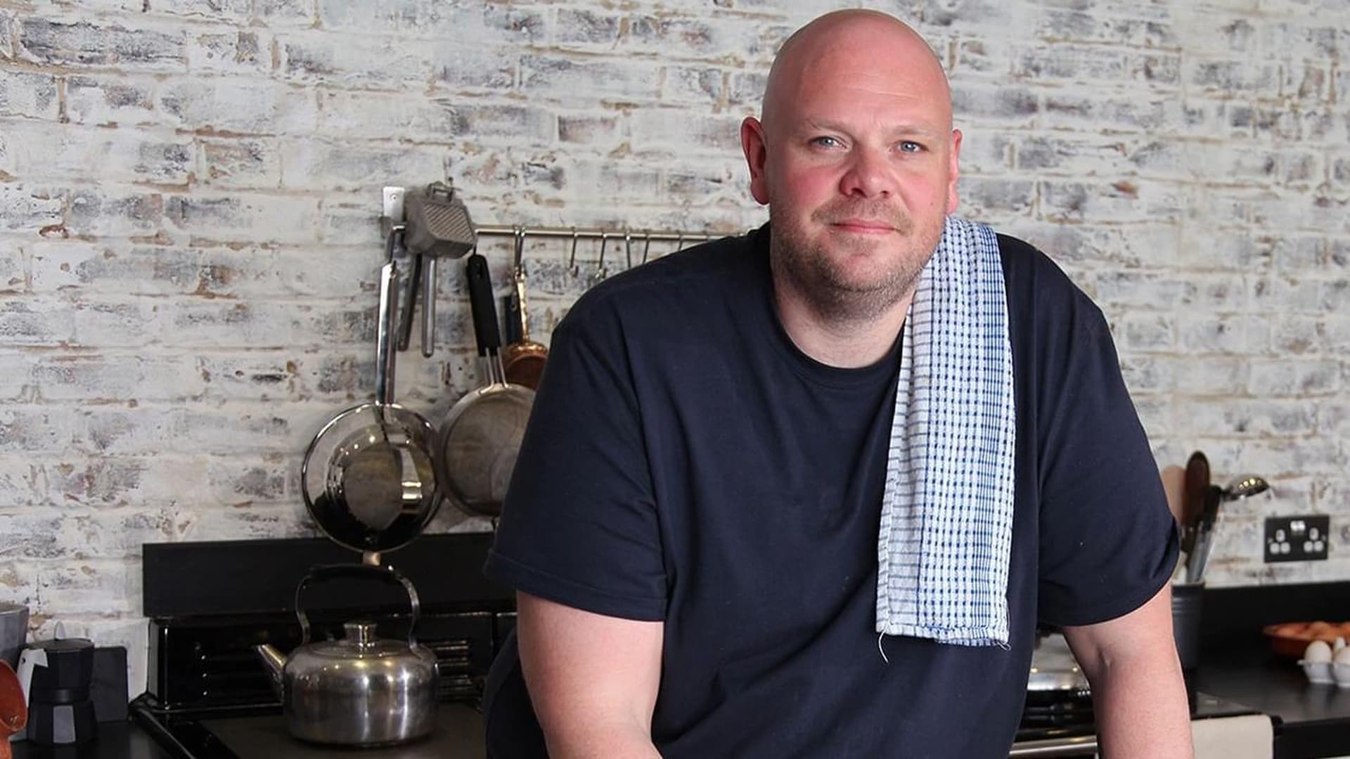Watch Tom Kerridge's Proper Pub Food - Free TV Shows | Tubi