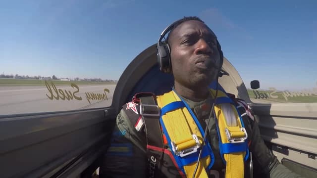 Watch Diesel Brothers S05:E02 - Diesel Dave Is My Co-Pilot - Free TV ...