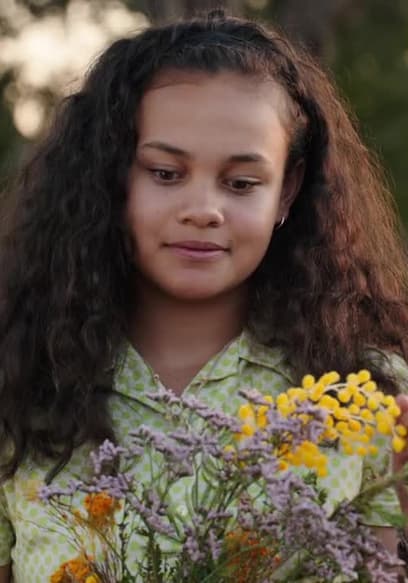 Watch Grace Beside Me S01:E11 - Love Me, Love Me Not - Free TV Shows | Tubi