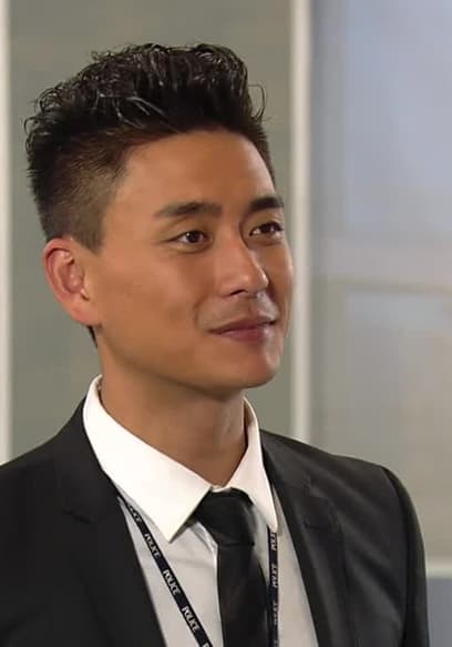 Watch Witness Insecurity S01:E01 - Episode 1 - Free TV Shows | Tubi