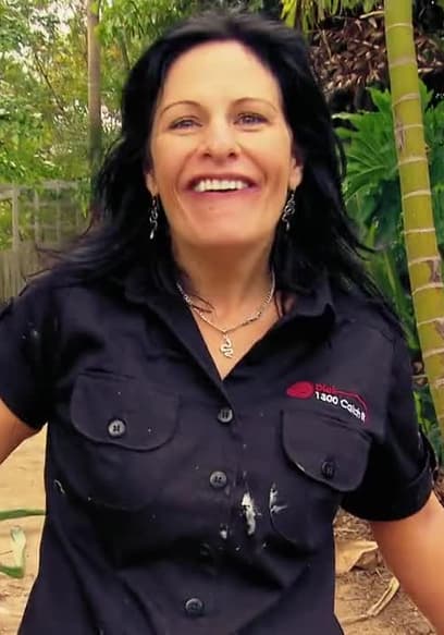 Watch Snake Boss S01:E01 - Episode 1 - Free TV Shows | Tubi