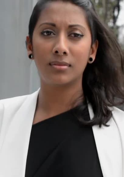 Watch Threesome S01:E06 - Craigslist - Free TV Shows | Tubi