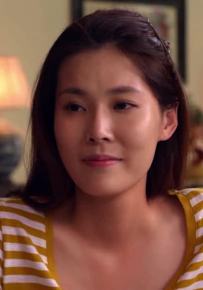 Watch My One in a Million S01:E18 - Zheng Hong Accepts a Television ...