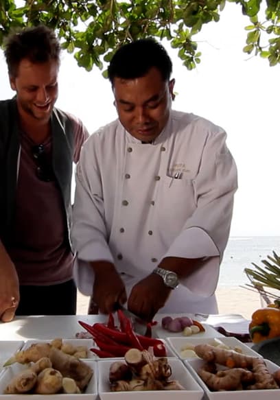 Watch The Toque 12 S01:E12 - Laguna - Free TV Shows | Tubi