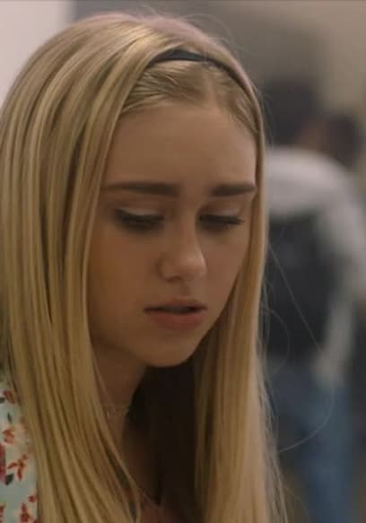 Watch Total Eclipse S01:E04 - Moonset - Free TV Shows | Tubi