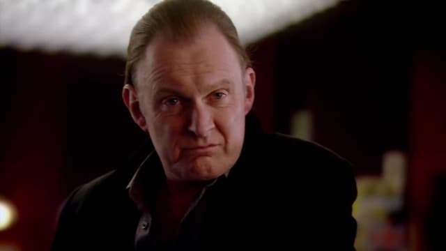 Watch Hustle S07:E06 - The Delivery - Free TV Shows | Tubi