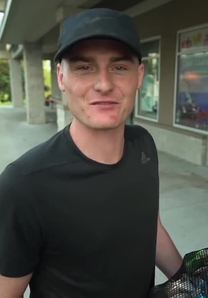 Watch Scuba Jake S02:E04 - Tech Frenzy - Free TV Shows | Tubi