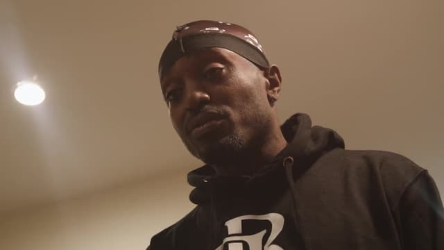 Watch Foster Sin S02:E6 - Episode 6 - Free TV Shows | Tubi