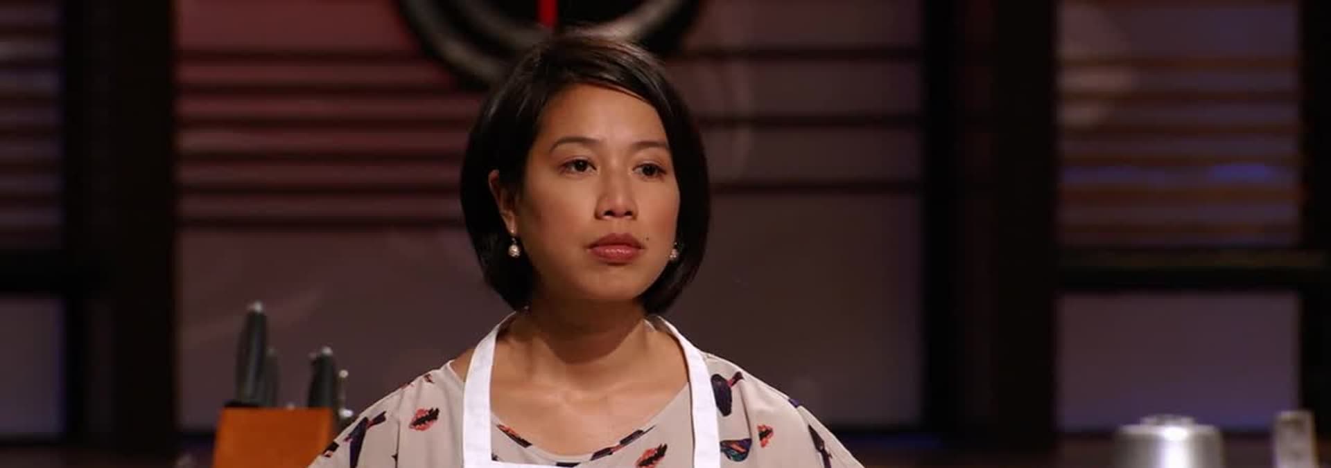 Watch MasterChef S03:E17 - Top 5 Compete - Free TV Shows | Tubi