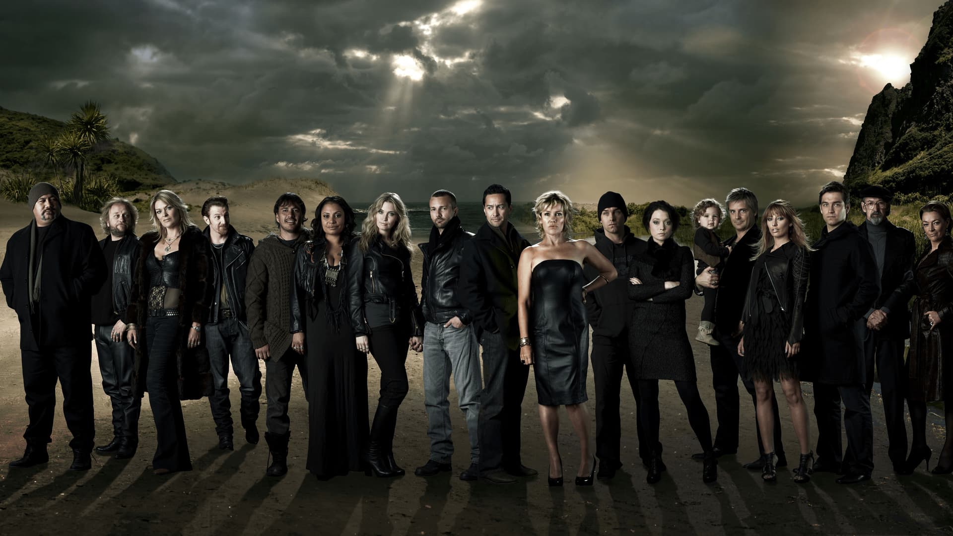 Watch Outrageous Fortune Season 5 - Free TV Shows | Tubi