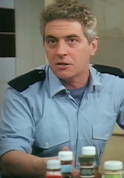 Watch London's Burning S04:E05 - Episode 5 - Free TV Shows | Tubi