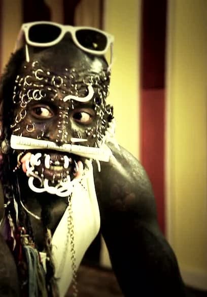 Watch Freakshow S02:E09 - Creature's Daughter - Free TV Shows | Tubi