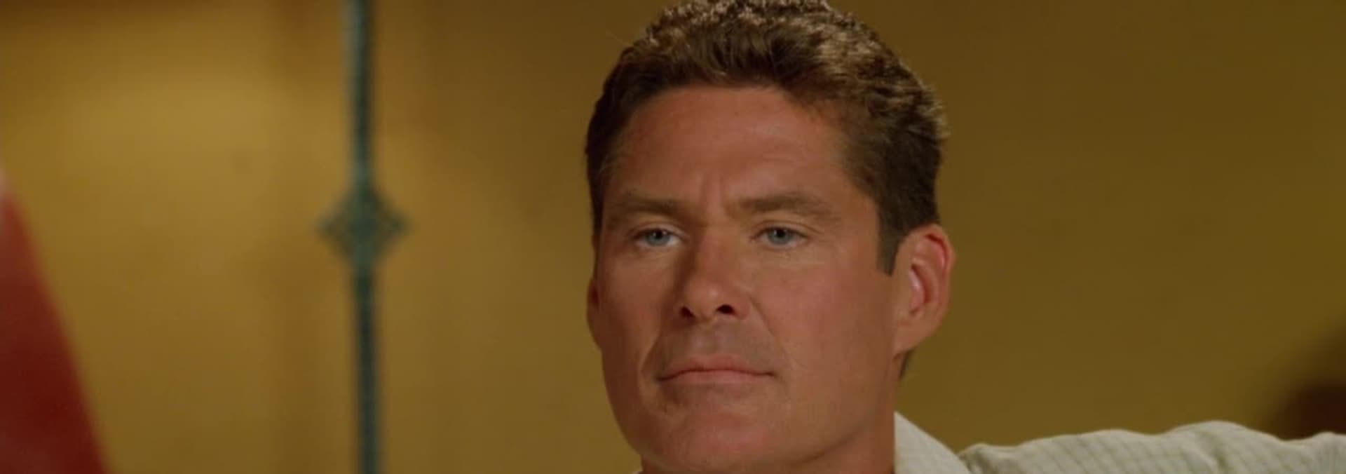 Watch Baywatch S08:E09 - Homecoming - Free TV Shows | Tubi