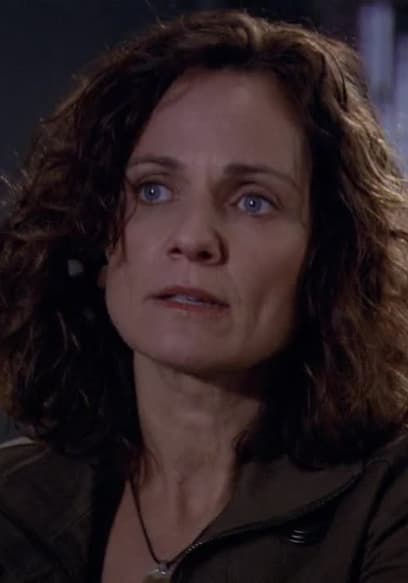 Watch Rush S03:E10 - Episode 10 - Free TV Shows | Tubi