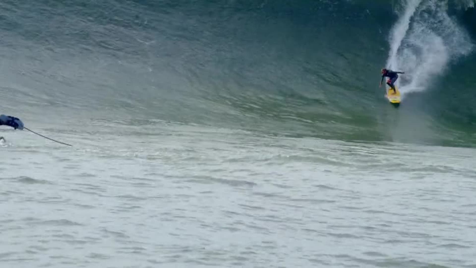 Watch Chasing Monsters: El Nino - Free TV Shows | Tubi