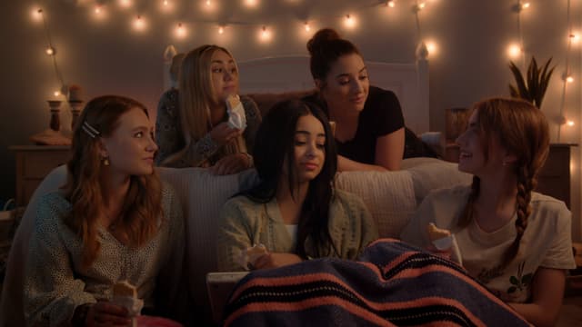 Watch Total Eclipse S05:E01 - Written in the Stars - Free TV Shows | Tubi