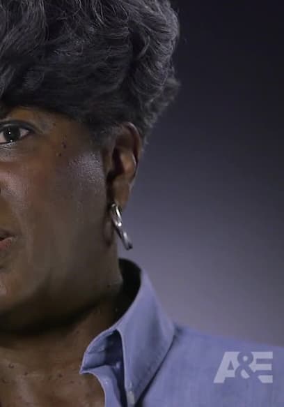 Watch Hoarders S08:E03 - Jackie & Richard - Free TV Shows | Tubi