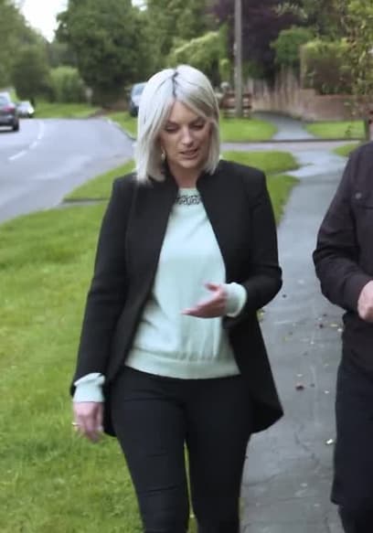 Watch Donal MacIntyre: Unsolved S01:E09 - Penny Bell - Free TV Shows | Tubi