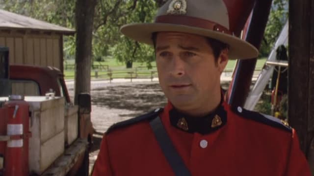 Watch V.I.P. S04:E07 - The Uncle from V.A.L. - Free TV Shows | Tubi