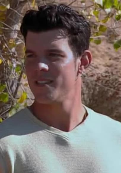 Watch Fear Factor S02:E14 - Heli Box Jump / Tarantula Pit / Water Tube ...