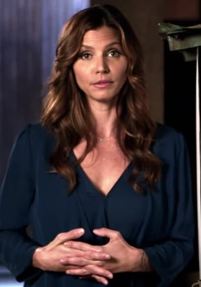 Watch Surviving Evil S01:E02 - Nobody's Victim - Free TV Shows | Tubi