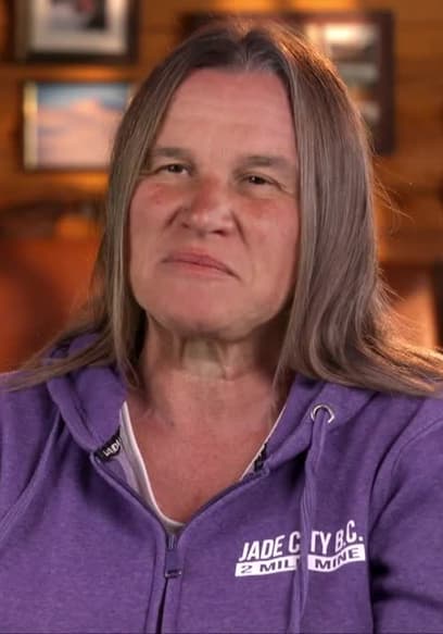 Watch Jade Fever S06:E01 - The Big Deal - Free TV Shows | Tubi