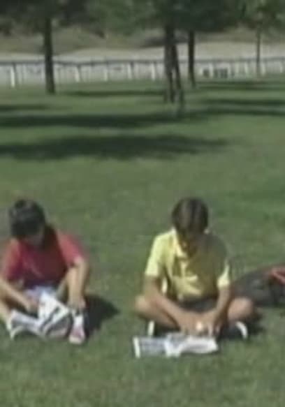 Watch Hard Hat Harry S01:E22 - Fun on Wheels - Free TV Shows | Tubi