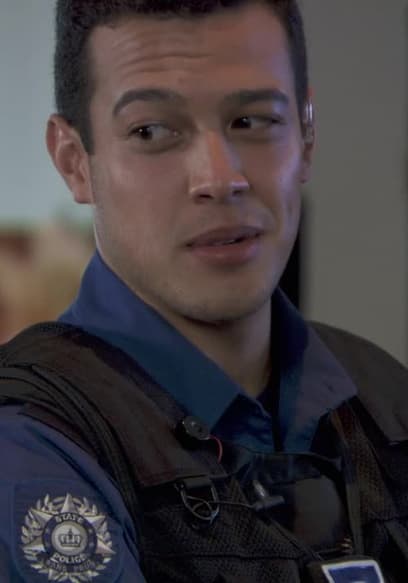 Watch Rush S03:E05 - Episode 5 - Free TV Shows | Tubi