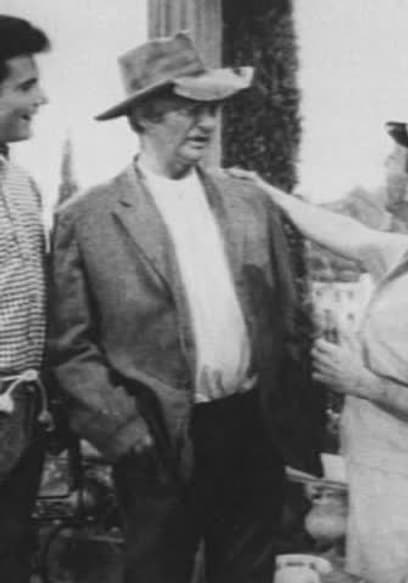 Watch The Beverly Hillbillies S01:E09 - The Clampetts Go Hollywood ...