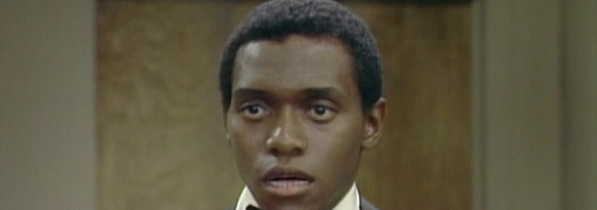 Watch Good Times S04:E13 - The Comedian and the Loan Sharks - Free TV ...