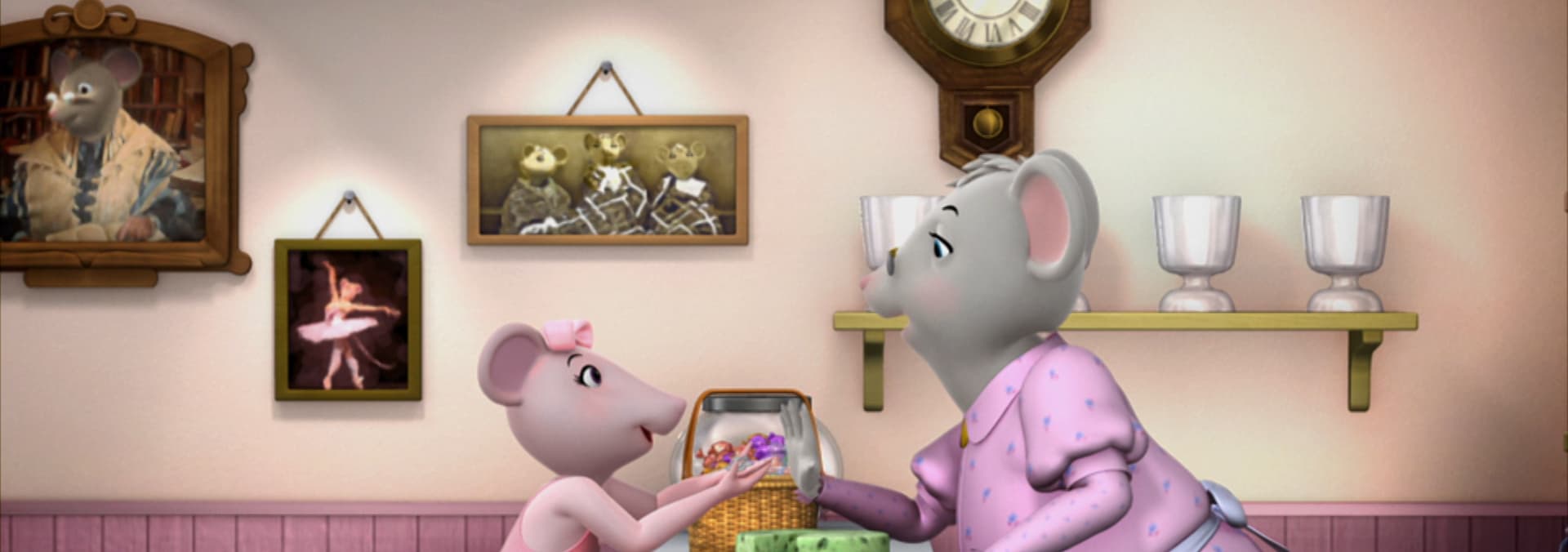 Watch Angelina Ballerina S06:E607 - Angelina and Polly's Big Day ...