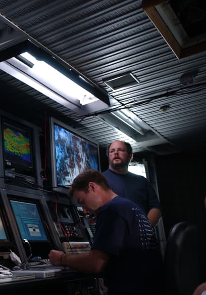 Watch Aliens of the Deep Trailer (2005) - Free Movies | Tubi