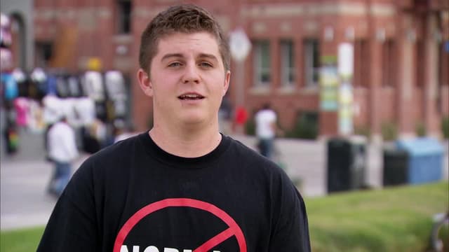 Watch Freakshow S02:E14 - Control Freaks - Free TV Shows | Tubi