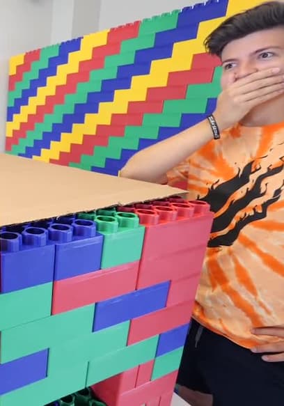 Watch Unspeakable S02:E06 - Extreme Lego What's in t - Free TV Shows | Tubi